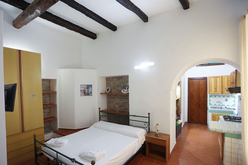 The Portal 2 - Tropea