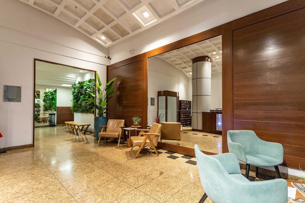 (1008) Apartamento Com 1 Quarto E Vista Para O Cristo - Rio de Janeiro