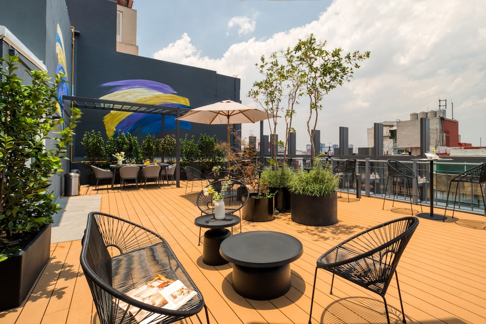 Uliv Parque Lincoln - Ciudad de México