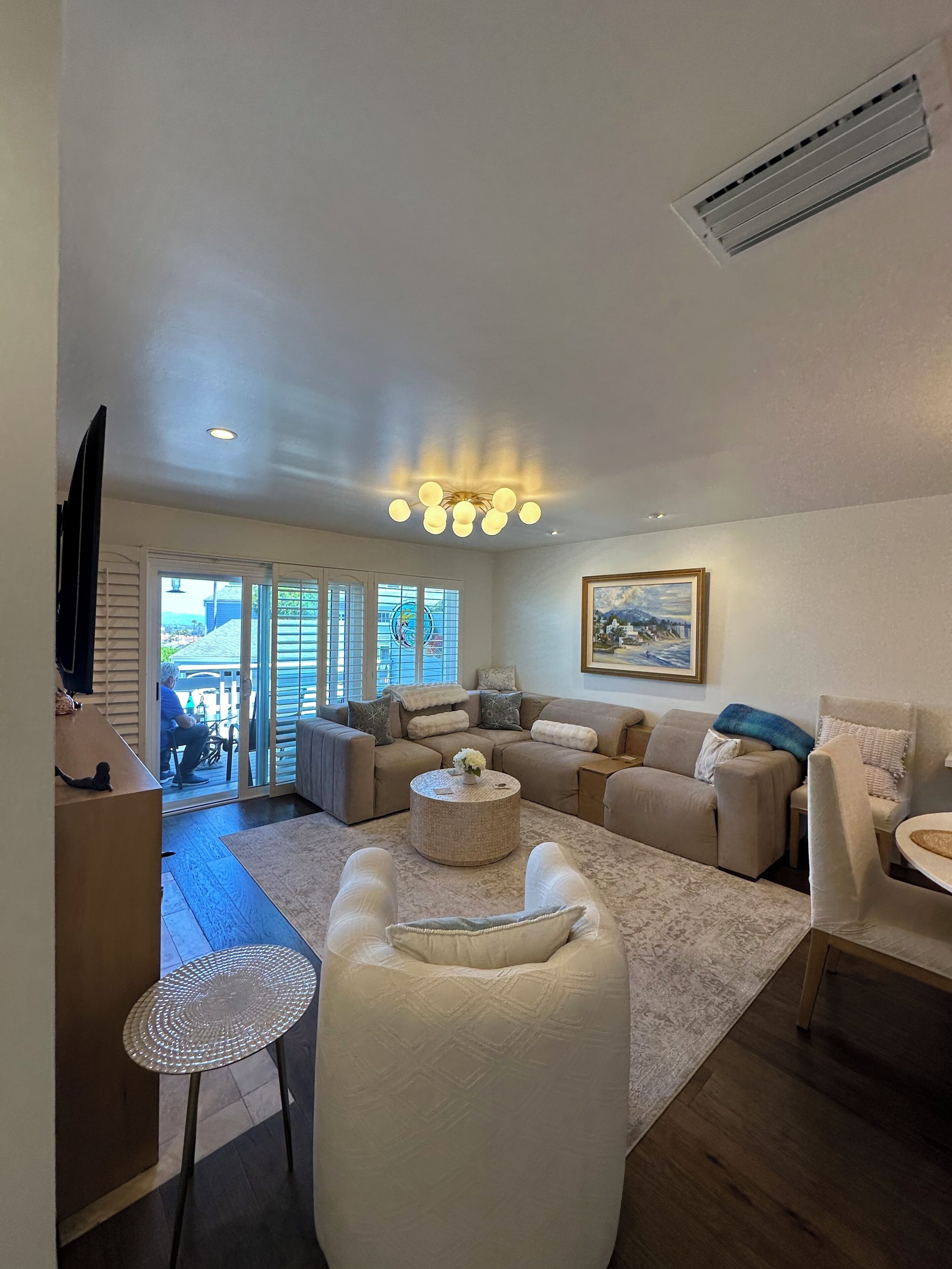 Beautifully Appointed Turnkey Condo In Dana Point, Close To Beaches And Harbor! - Dana Point, CA