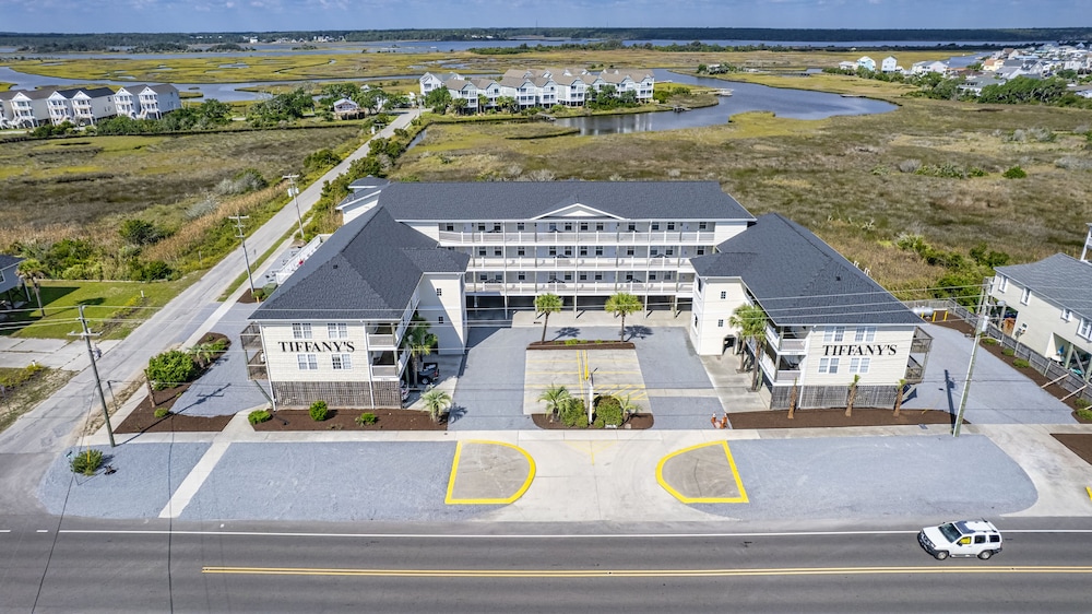 Tiffany's Motel & Condos - Surf City, NC