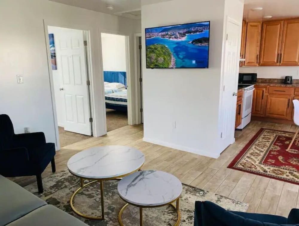Blue Diamond Apt 26th St Unit 5 💙 - Ocean City