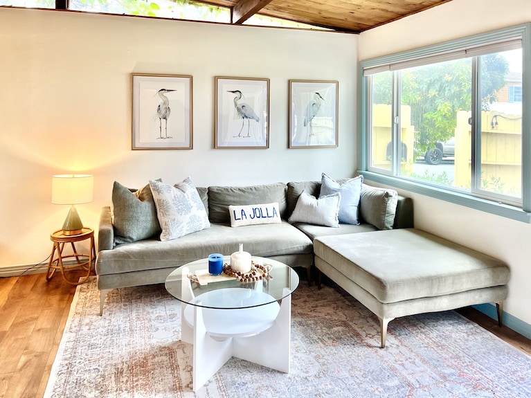 La Jolla Sea Cottage - Walk To The Beach And Downtown - San Diego, CA