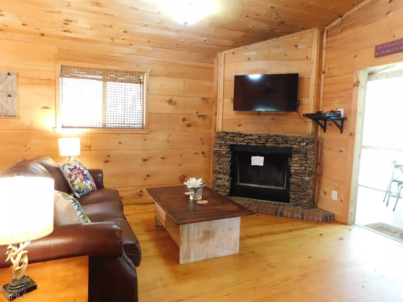 Quiet Cabin In The Woods, Only 10 Min From Downtown Helen - Sautee Nacoochee, GA