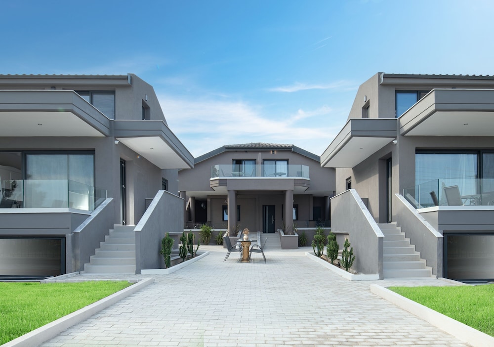 Mykoniatika Villas - Halkidiki