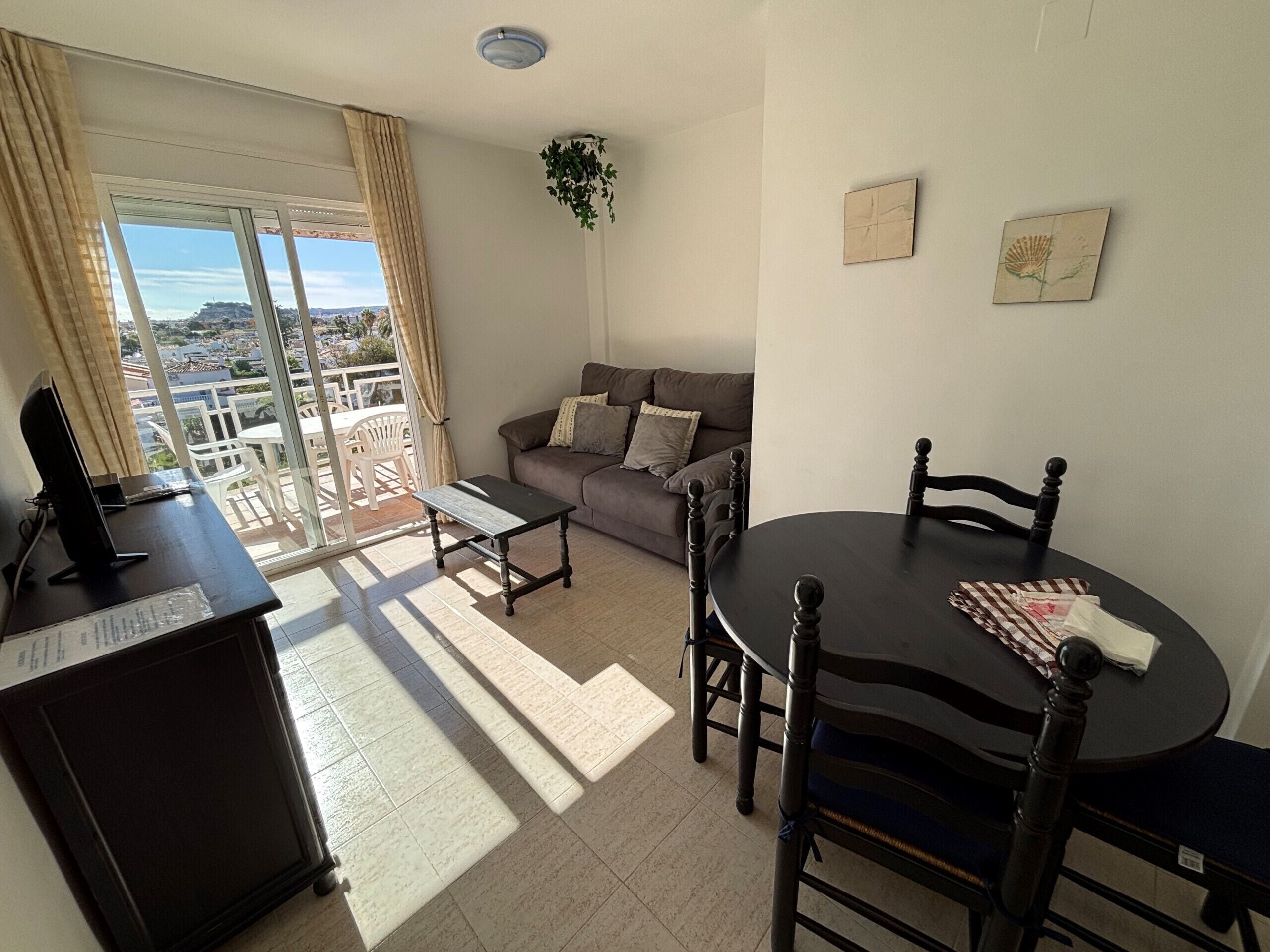 Quiet And Sunny Apartment Close To The Beach - Dénia