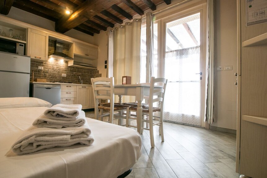 Cantine, One-bedroom Terraced House - Cecina