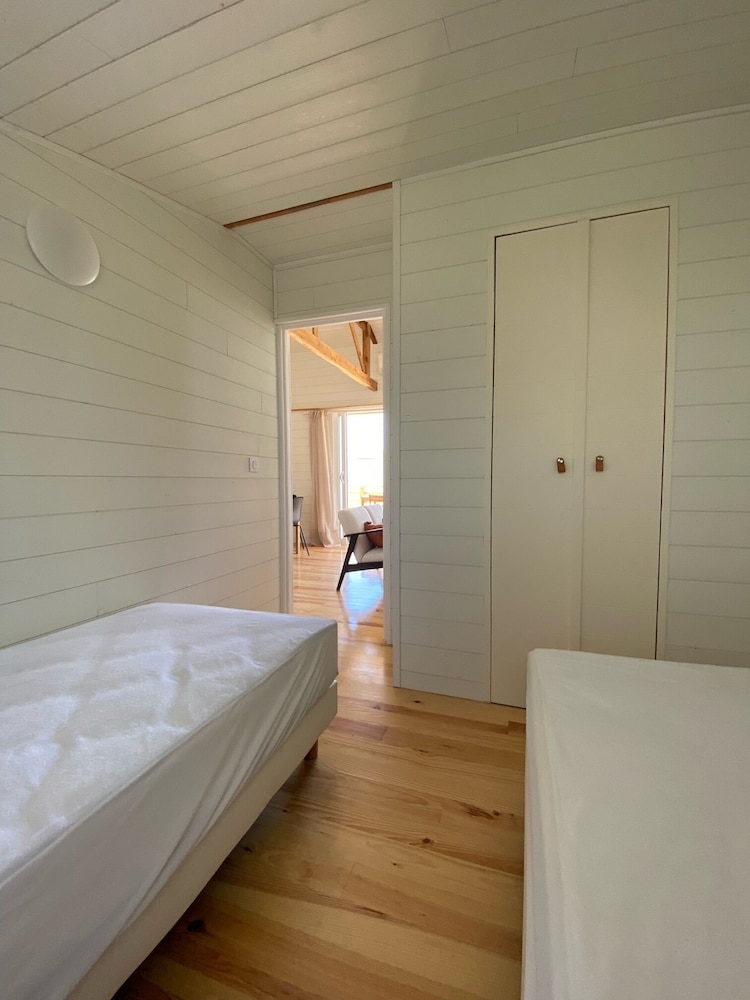 Chalet Sur Pilotis, Esprit Film 37°2, Gruissan Plage Wifi - Gruissan