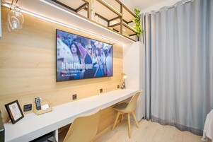 Estúdio | Espaço de trabalho para notebook, Wi-Fi de cortesia, roupa de cama