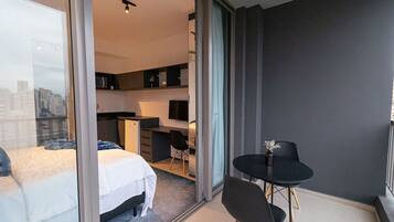 Apartamento | Escrivaninha, Wi-Fi de cortesia