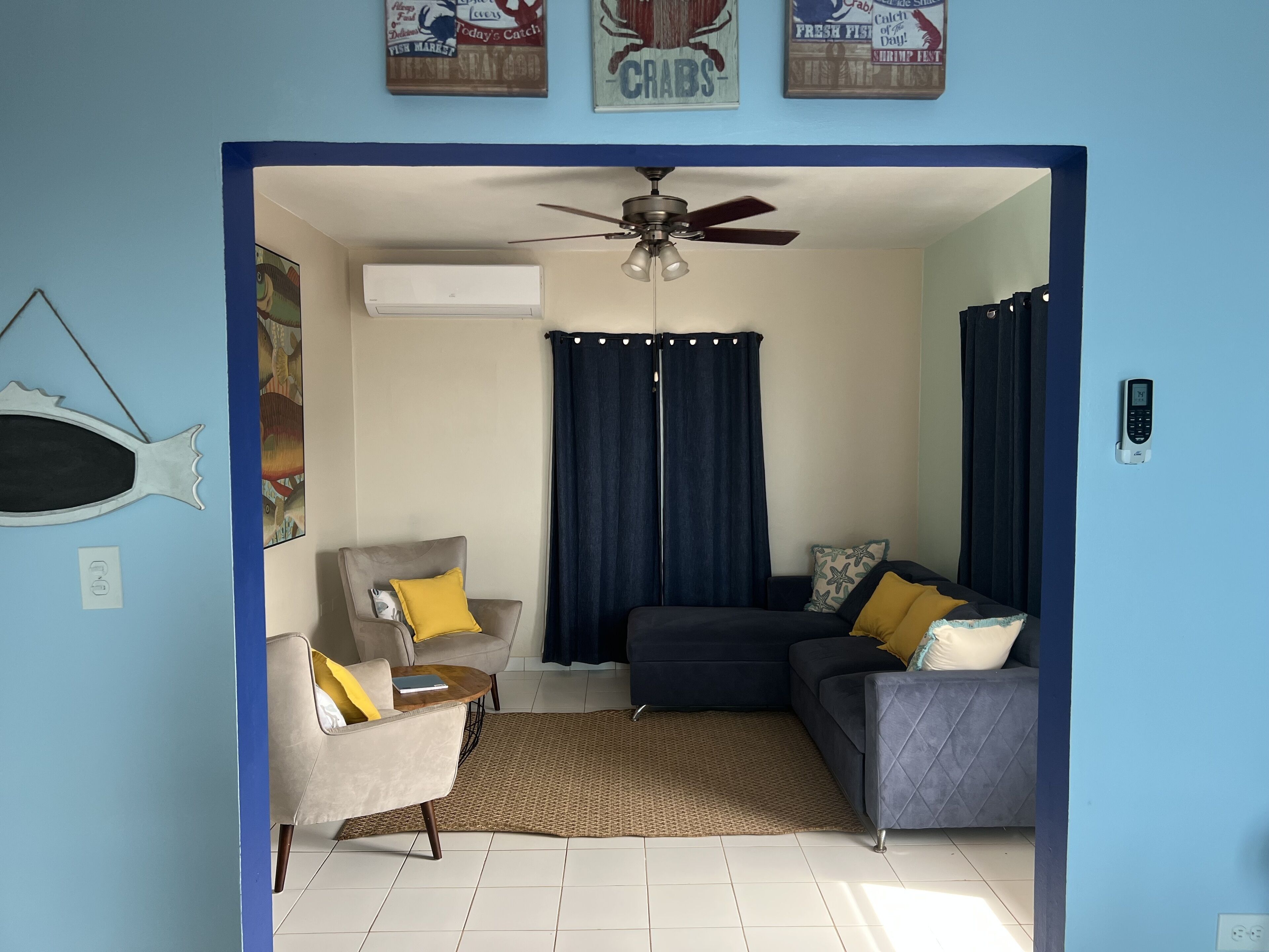 Ocean Front Home With 3 Suites, Salt Water Pool, Gated And Wifi. Gas Bbq Grill. - Arecibo