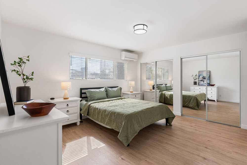 2 Bedroom / 2 Bathroom Duplex in the Heart of Orange County - Anaheim ...