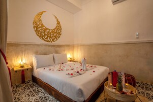 Quarto quádruplo | Wi-Fi de cortesia, roupa de cama