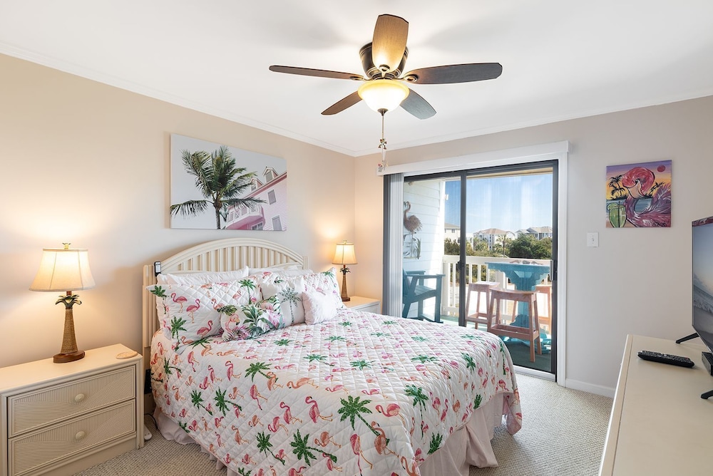 Point Emerald B-204, Almost Oceanfront Condo in Emerald Isle, North ...
