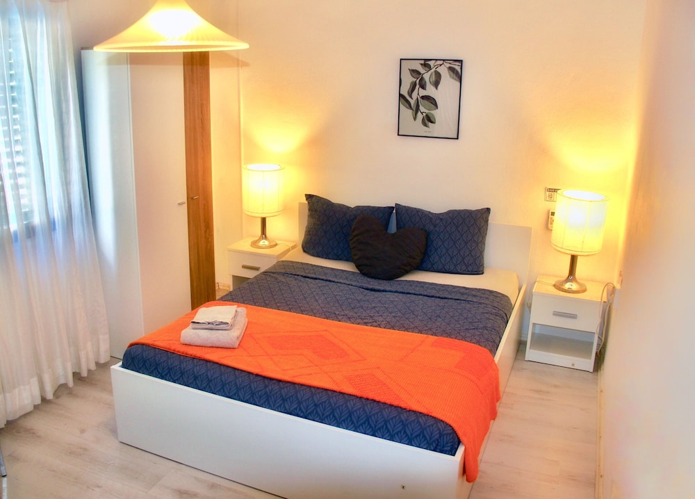 Dragan's Den - Double Room With Private Bathroom - 科爾丘拉島