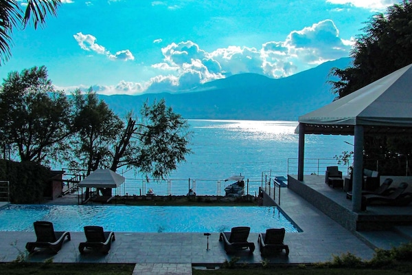 Vila | Piscina | Piscina externa