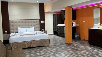 Vila | Cofres nos quartos, cortinas blackout, Wi-Fi de cortesia, roupa de cama