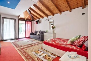 Quarto Familiar | 1 quarto, Wi-fi grátis, roupa de cama fornecida 