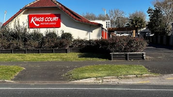 Fachada da propriedade