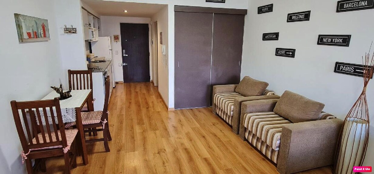 Excellent Location-spacious-comfortable-located On Av. 9 De Julio-san Telmo Area - Buenos Aires