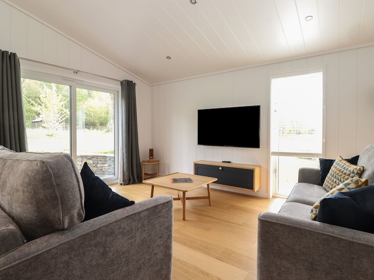 The Brambles, Pet Friendly, With A Garden In Haverthwaite - Newby Bridge