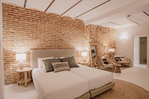Quarto Premium | Com decoração personalizada, com mobília individualizada 