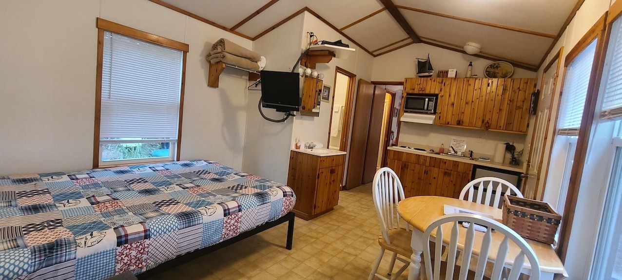 The Captains Quarters At Northside Marina & Resort - Runaway Bay