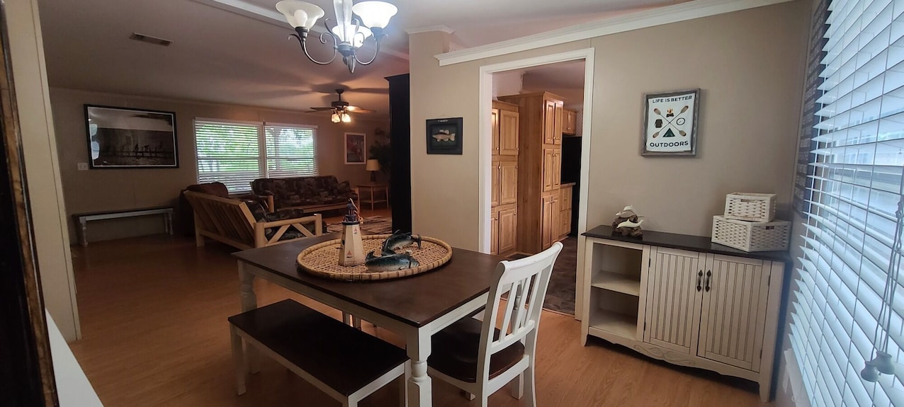 The Overlook Lodge At Northside Marina & Resort - Texas