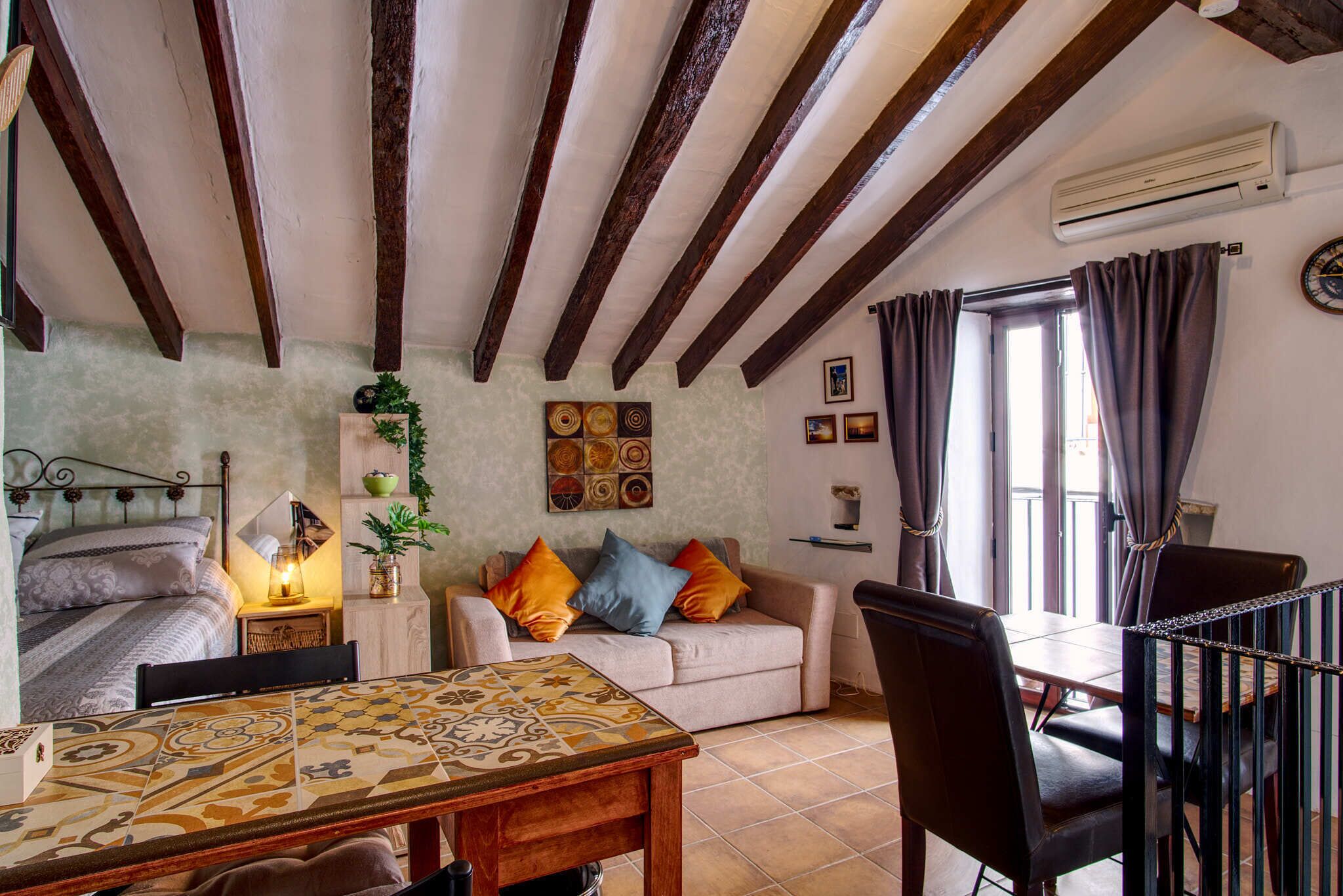 Romántico-estudio-baño Privado-vista A La Calle-apartment/studio - Canillas de Aceituno