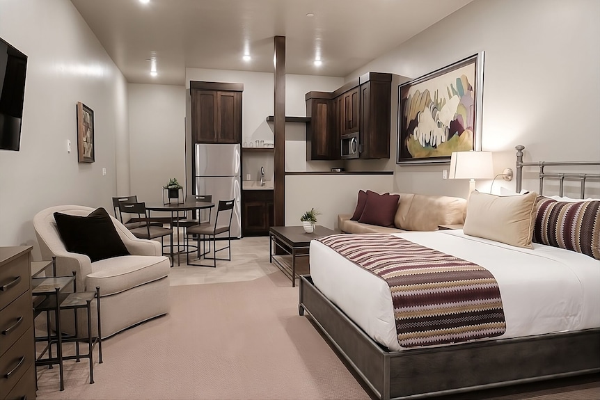 Spacious Good-value Accommodation, With Swimming Pool, Near Sorella Gallery - Parque nacional Zion