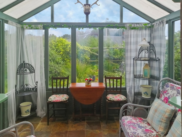 1 Bedroom Accommodation In Crieff - Comrie