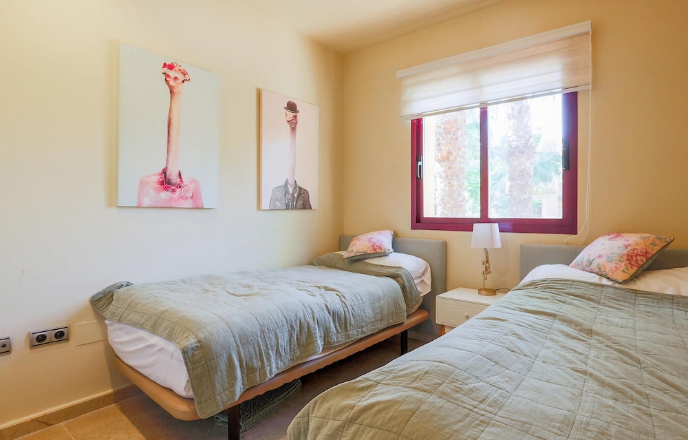 Cozy Apartment In Los Alcázares - Los Alcázares