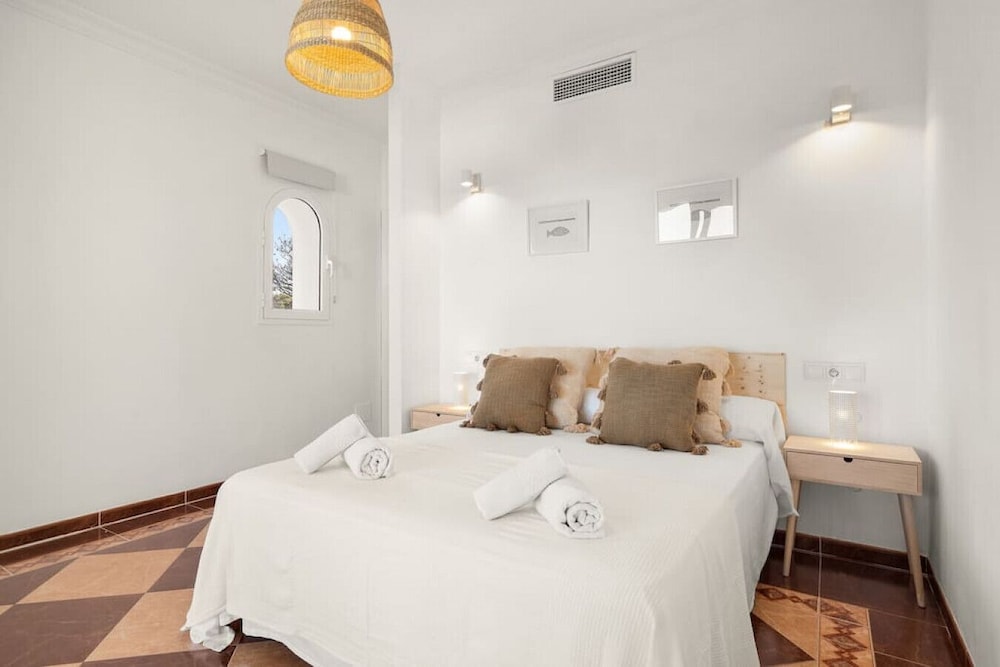 Beach Penthouse With Amazing Views And Terrace - Minorca