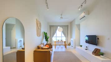 Apartamento Design | Sala de estar | Smart TV de 55 polegadas com canais digitais