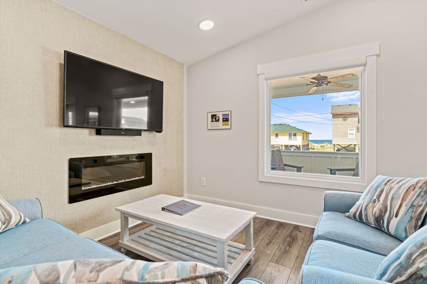 One More Moon 3 Bedroom Home In Kitty Hawk - Kitty Hawk