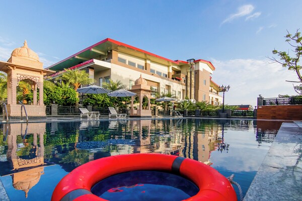 Dhauladhar Heights Resort - Dharamshala