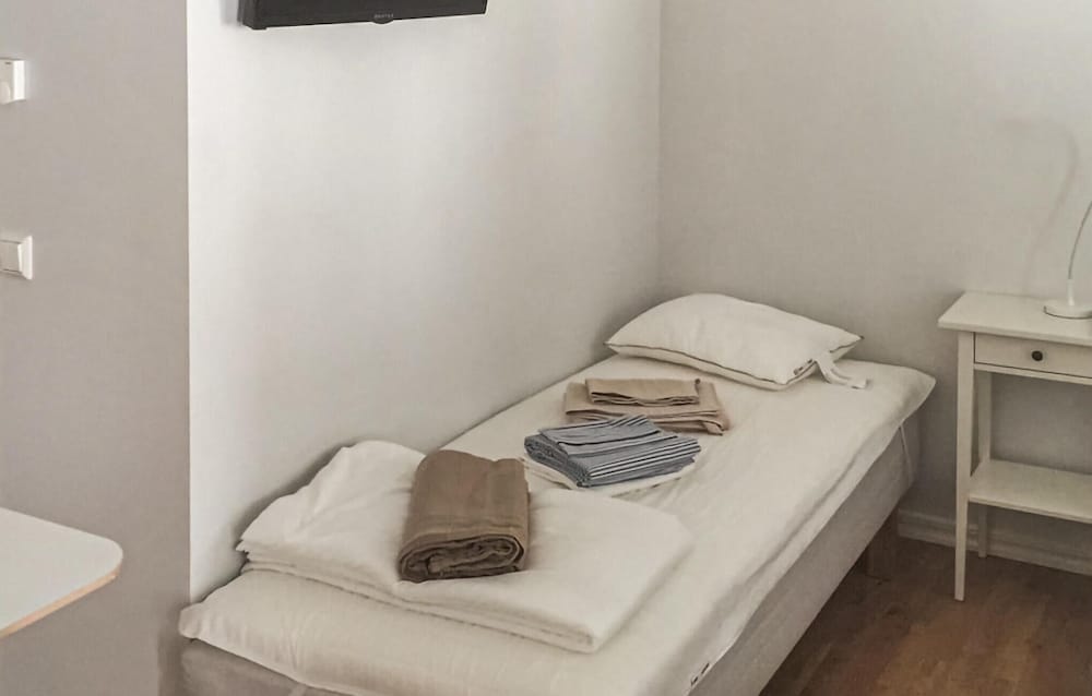 Awesome Apartment In Visby With Kitchen - Visby