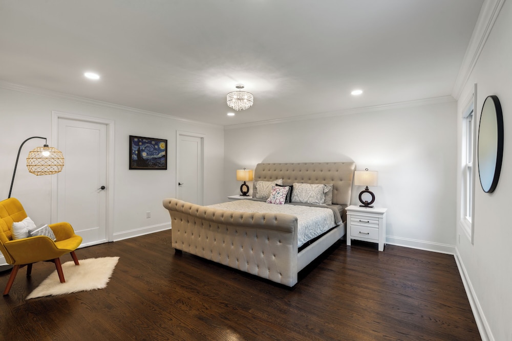 Estate 5br 3.5bath, Game Room, Fire Pit- 5min Princeton Downtown - Princeton, NJ