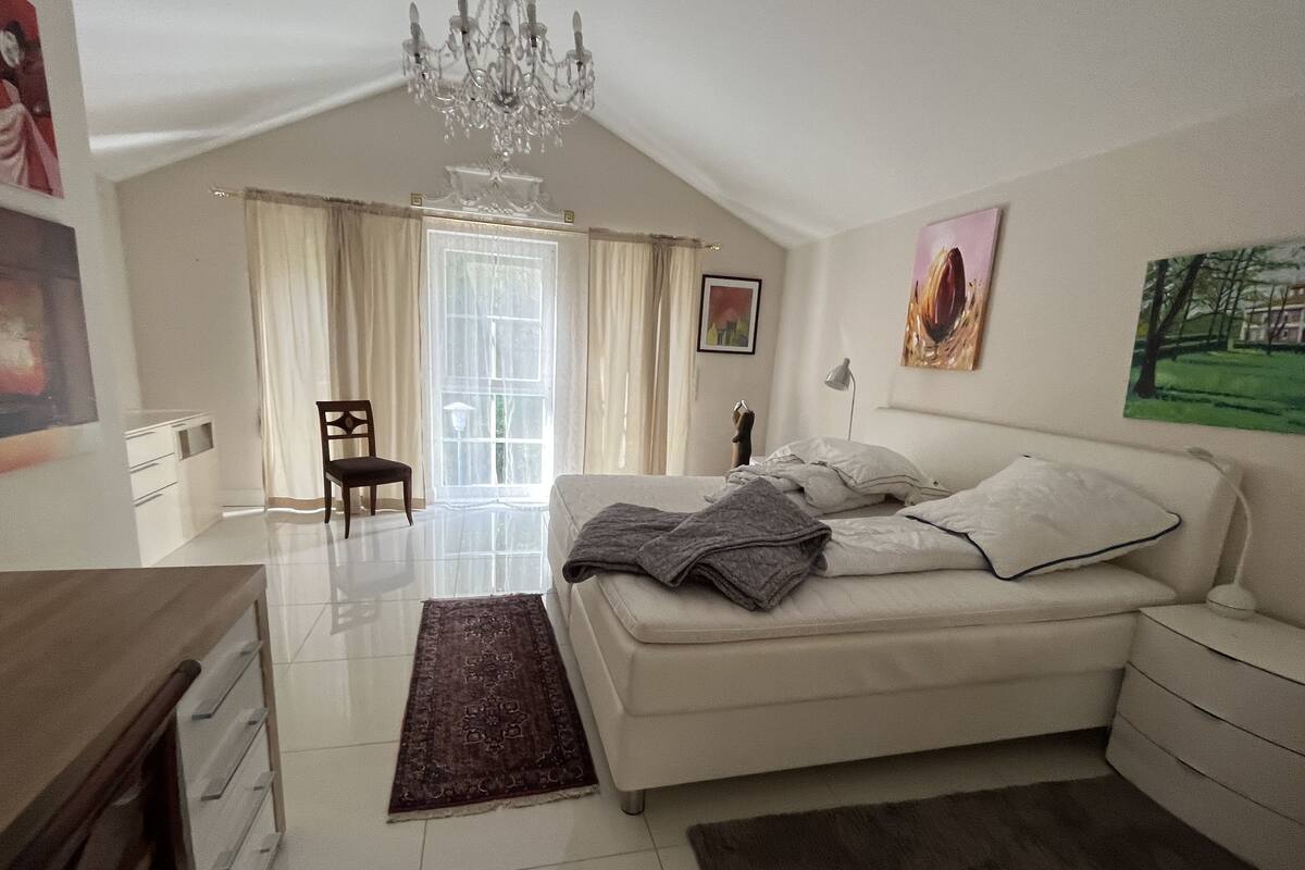 Villa Superior | 1 quarto, secretária, secretária adequada para computadores portáteis