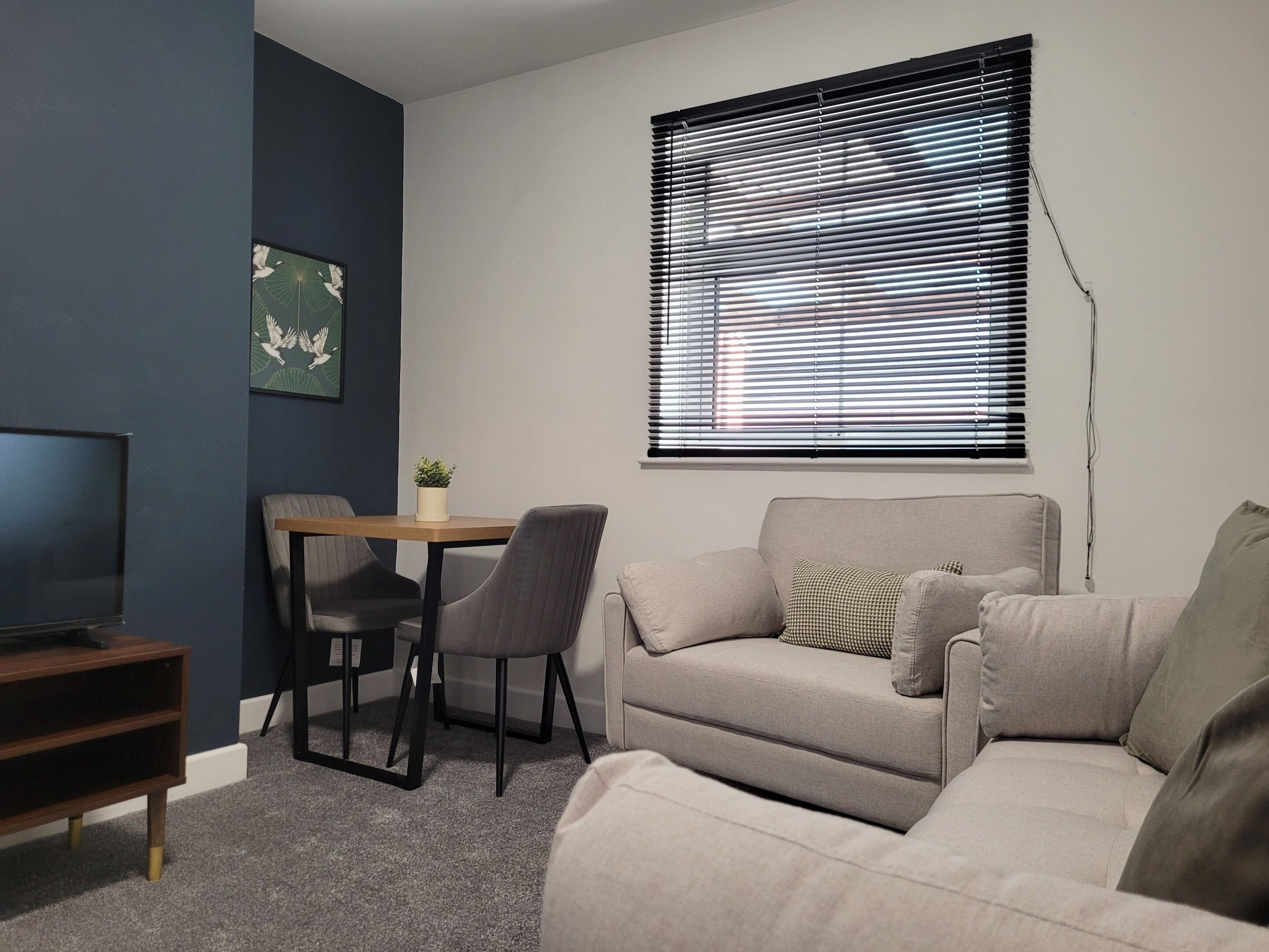 Stay @ The Wellington Burton - Twin/king Starbucks - Tutbury Castle