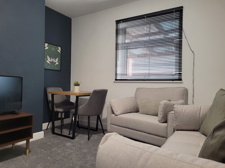 Stay @ The Wellington Burton - Twin/king Starbucks - Tutbury Castle