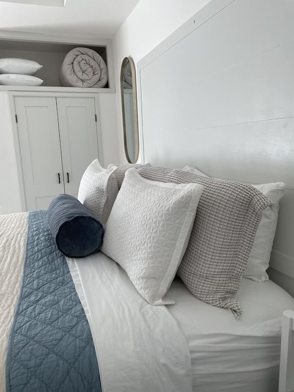 Seabreeze Place/new Luxury Spacious Guest House-2mins Walk To Palma Sola Bay - Bradenton, FL