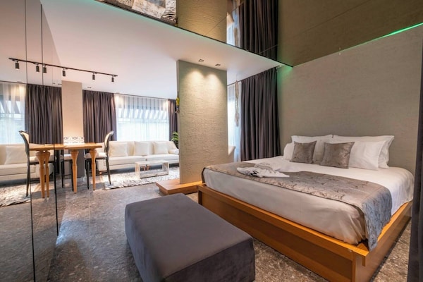 Wolf Suites - Antalya