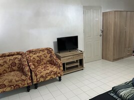 One bedroom king bed | Comodidades do quarto
