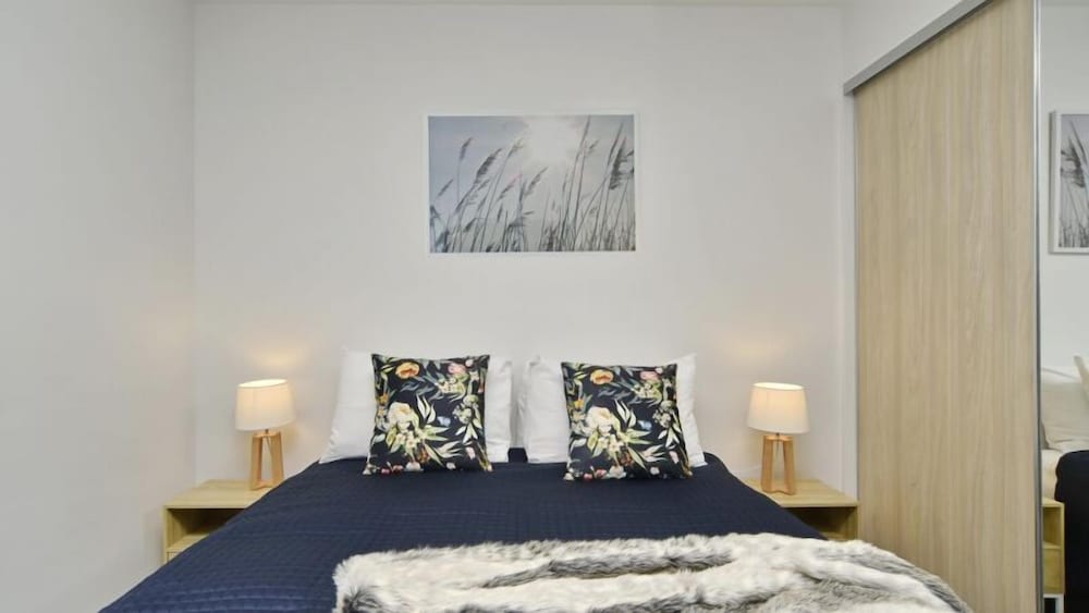 Worcester Terrace One -Top Inner City Location - Christchurch, New Zealand