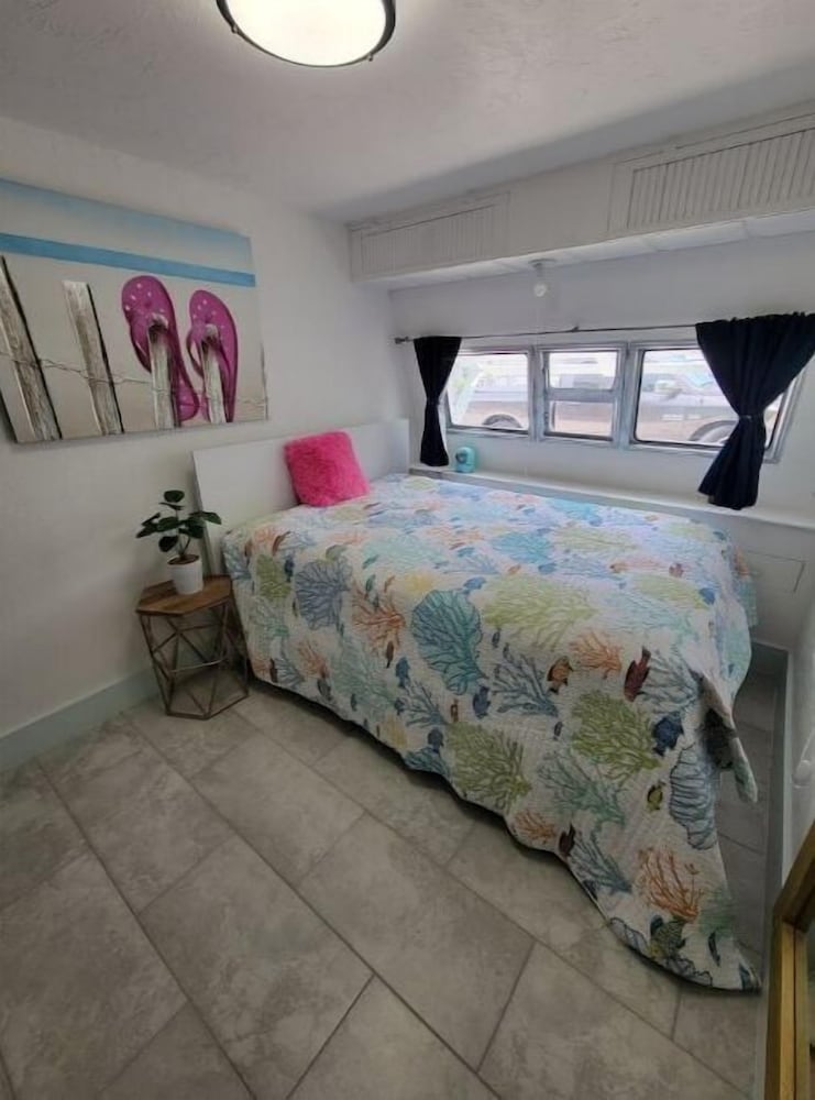 "Villa Valentina" Offers You A Private Tropical Beach Within Our Community - Key Largo, FL
