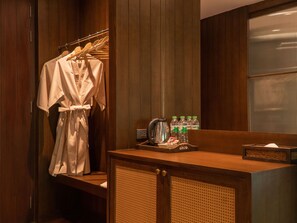 Deluxe Garden View | 1 quarto, minibar, secretária, Wi-fi grátis 