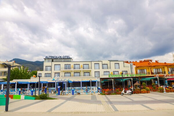 Altınoluk Otel - Altinoluk