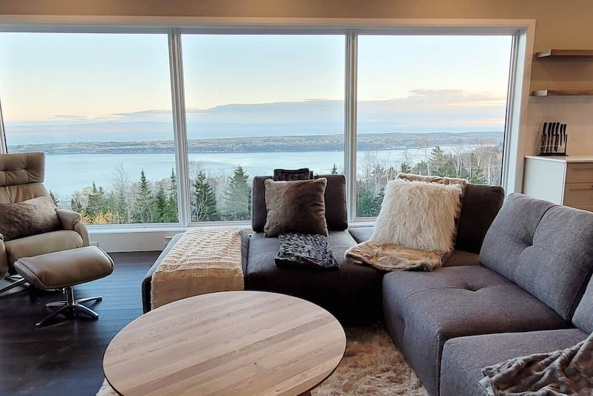 Hôtel à La Maison - La Vue! Spa Et Fleuve - Charlevoix