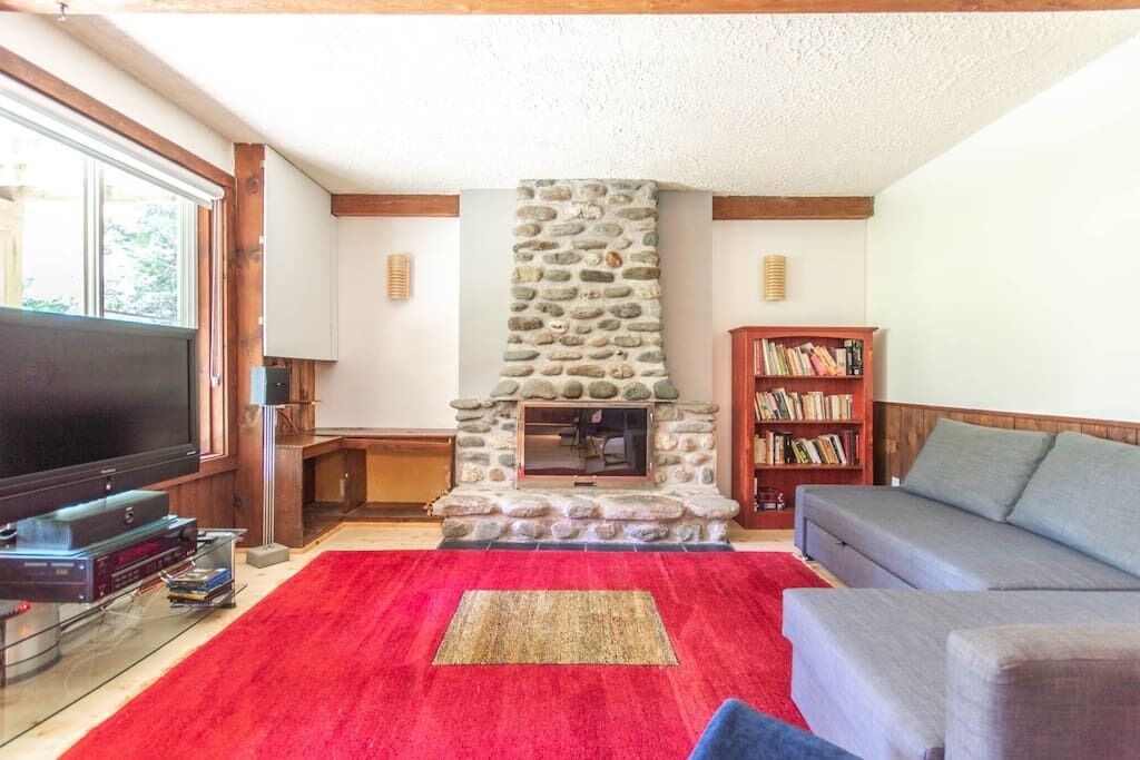 Hôtel à La Maison - L'éphémère, Nature Et Lac! - Sutton